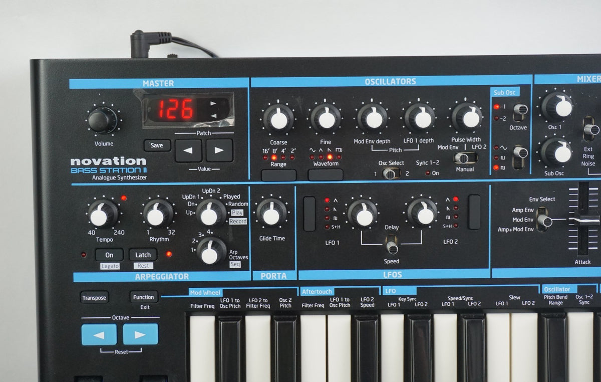 Novation Bass Station II Analogue Monophonic Synthesiser W/ Box – LOFI ...