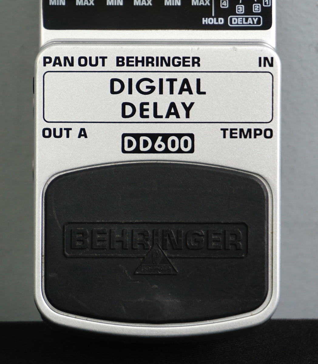 Behringer DD600 Digital Delay Silver Electric Guitar Effects Pedal ...